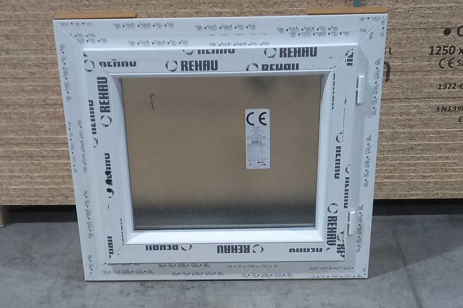 Néo Thermia Blanc 610x580 mm, Menuiserie PVC